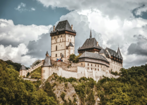 249+ Castle Names & Ideas [Real, Famous, Fantasy, GOT, Parts] – Tag Vault