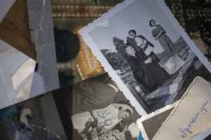 579+ Old Last Names [1600s, 1700s, 1800s / Victorian, 1900s, Vintage ...